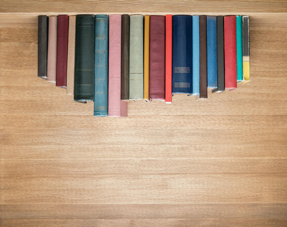 Here's How to Build the Viral Upside Down Bookshelf - NewsBreak