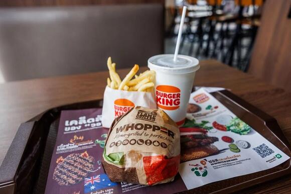 Survey Reveals America’s Top Fast-Food Picks for 2026 - NewsBreak