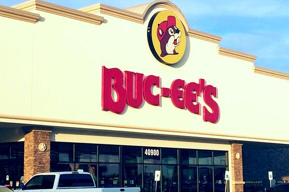Why Buc-ee's Is The Ultimate Road Trip Stop In Texas - NewsBreak
