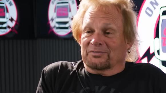 Michael Anthony Rejects New Van Halen Singer - NewsBreak