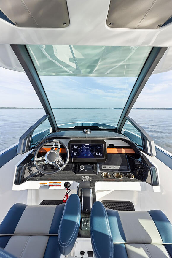 Boat Test: 2026 Monterey Elite 25 OB - NewsBreak