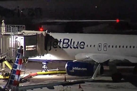 Badly decomposed bodies found in plane’s wheel well after Jet Blue ...