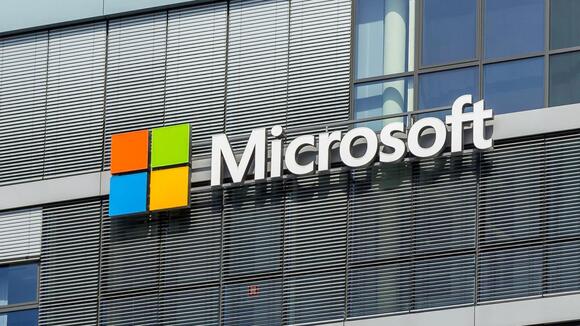 Microsoft Forces OneDrive on Windows 11's Built-in Video Editor - NewsBreak