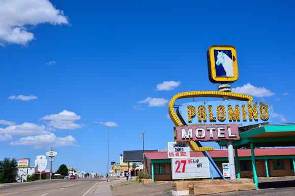 16 Towns With Retro Diners Still Going Strong - NewsBreak
