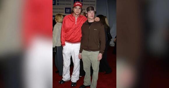 Ashton Kutcher and Wife Mila Kunis Break Award Show Hiatus Years After ...