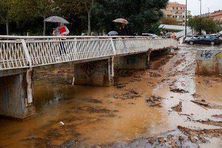 Spaniards brace for fresh storms two weeks after deadly Valencia floods ...