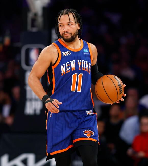 Jalen Brunson reveals how iconic 3-point celebration originated - NewsBreak