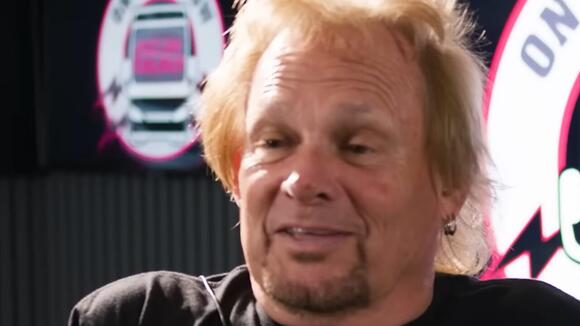 Michael Anthony ‘Won’t Listen To’ Van Halen Classics - NewsBreak