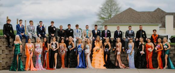 Vikings' prom — Dancing with the stars - NewsBreak