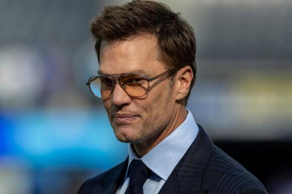 Tom Brady becomes 'chief wellness officer' of weight loss drug - NewsBreak
