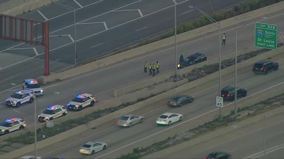 Driver killed on Dan Ryan Expressway after large object goes through ...