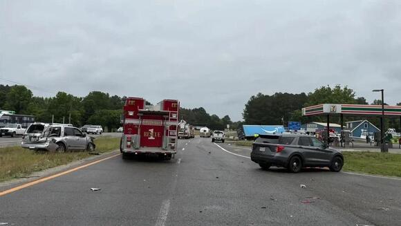 Tractor-Trailer Driver Runs Red Light, Hits SUV Before Crashing Into ...
