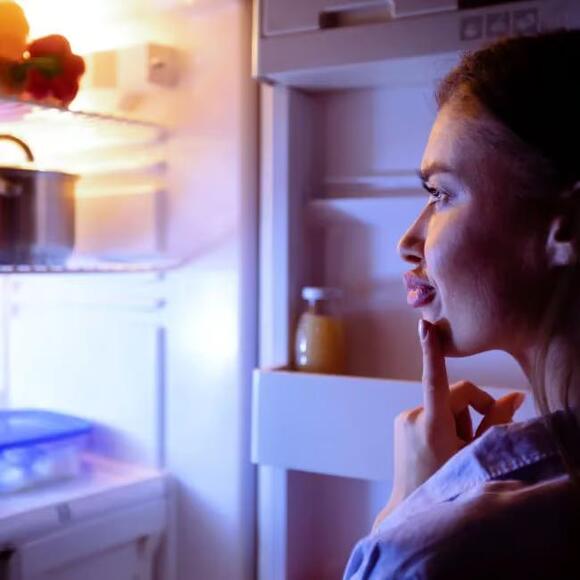 Doctors Reveal The Best And Worst Times To Eat For Energy And ...