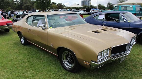8 classic American cars that made less horsepower than people remember ...