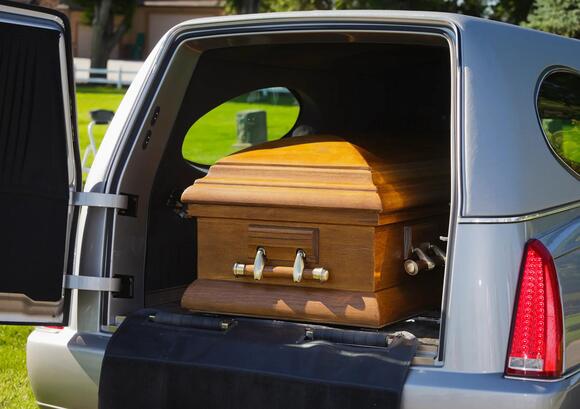 The ‘Punk Coffin’ Is Going Viral After Loved Ones Covered a Late Rock ...