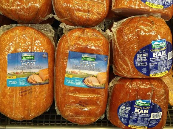 What You Need to Know About Buying a Boneless Ham for Christmas - NewsBreak