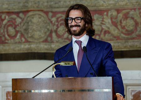 Del Vecchio heir lines up banks for 10 billion euro loan to triple ...