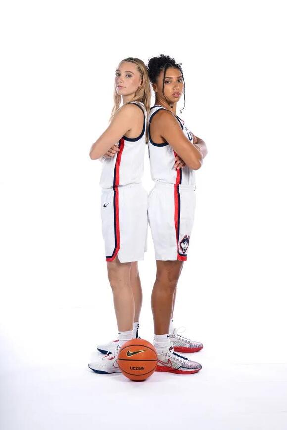 Baller Babes: 25 of the Most Beautiful NCAA Women’s Basketball Players ...