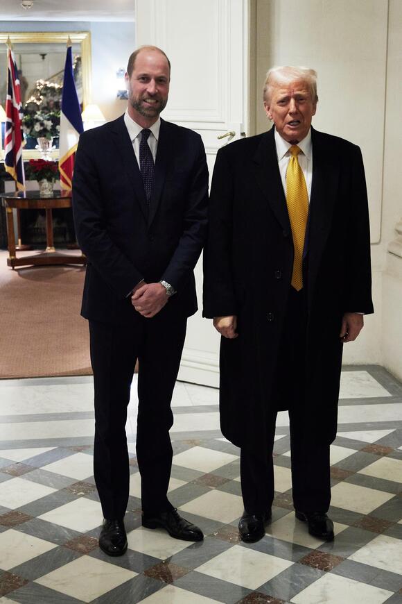 Trump’s True Height Exposed as 6’3” William Towers Over Him - NewsBreak