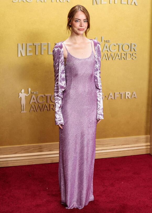 Emma Stone Glows in Metallic Lilac Gown on the Actor Awards Red Carpet ...