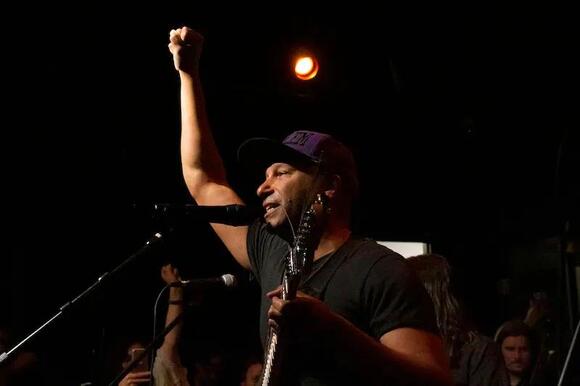 Tom Morello, Kneecap, Amanda Palmer & More Condemn ICE After Killing Of ...
