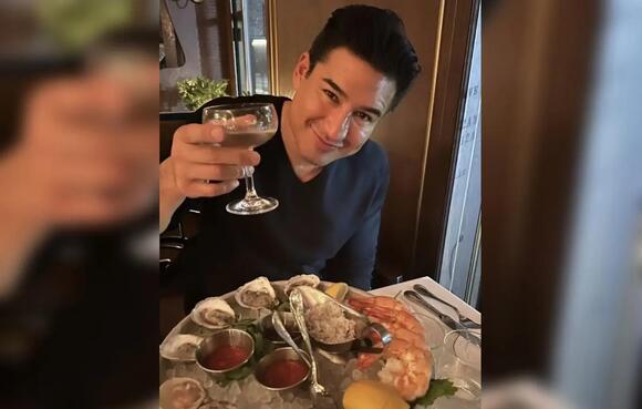 EXCLUSIVE: Mario Lopez Accused of 'Using Convicted Criminal to ...