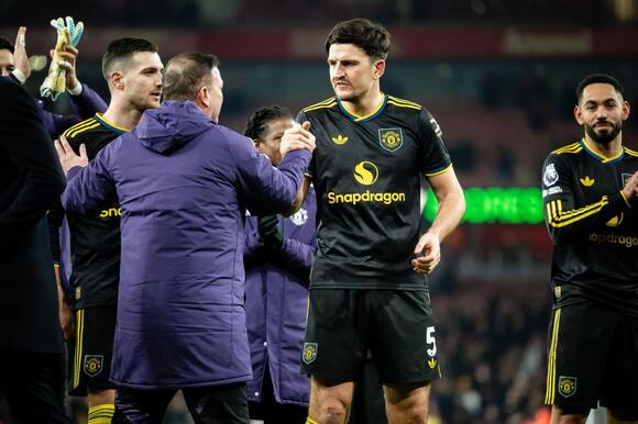 Harry Maguire reacts to Manchester United win as Matheus Cunha revels ...