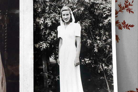 When "Little" Edie Beale died, no one found her body for five days. The ...