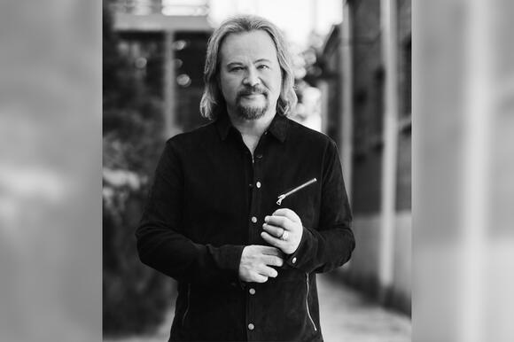 Win Tickets to See Travis Tritt at Castle Knoll Amphitheater - NewsBreak