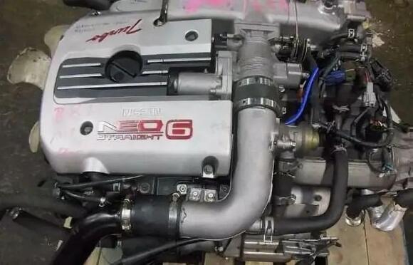7 Car Engines That Can Easily Survive 300,000 Miles—and Keep Going ...
