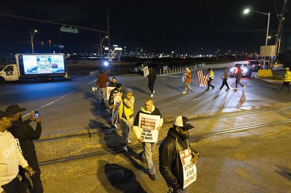 Dockworkers may have the negotiating advantage in their strike against ...