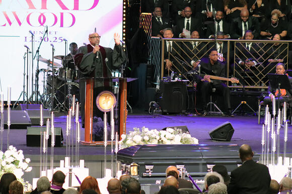 Gospel musician Richard Smallwood remembered with music-filled funeral ...