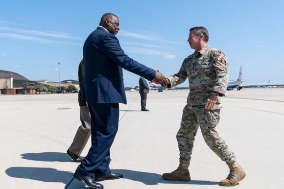 Four-star General Austin Miller spent 915 days leading American forces ...