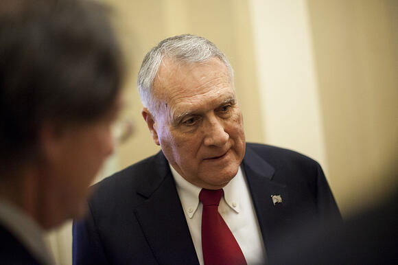 Jon Kyl Stepping Away From Public Following Dementia Diagnosis - NewsBreak