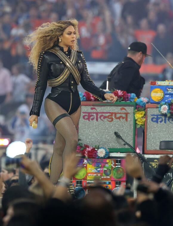 “Oh My God Congrats!” Beyoncé Receives Massive NFL Halftime New (Report ...