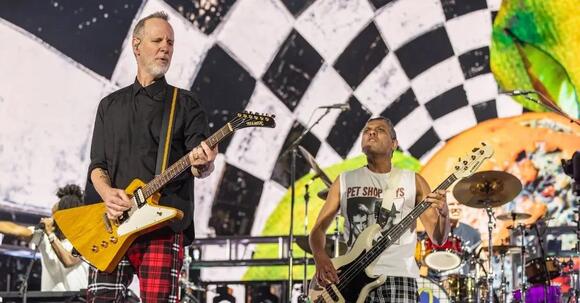 No Doubt's Tom Dumont Reveals Early-Onset Parkinson’s Disease Diagnosis ...
