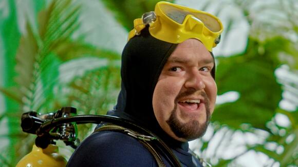 Dave the Diver studio drops live-action trailer for In the Jungle DLC ...