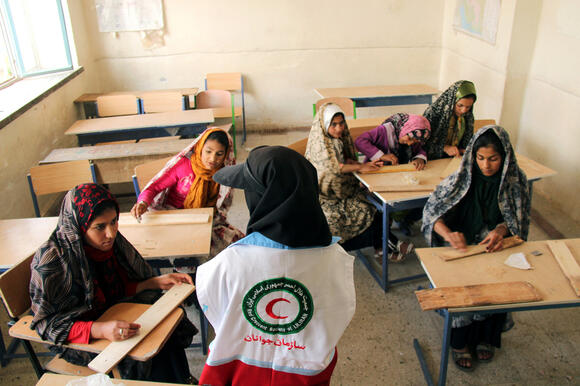 9 Cognitive Patterns That Separate Optimists From Realists - NewsBreak