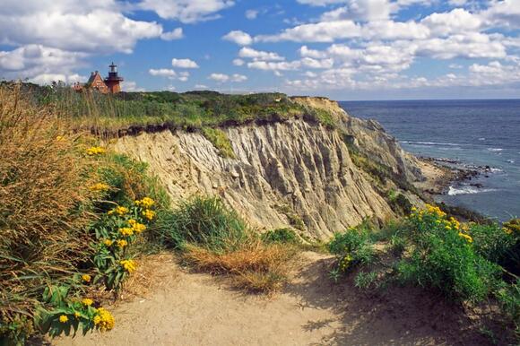 16 US Islands You Can Rent for Private Parties - NewsBreak