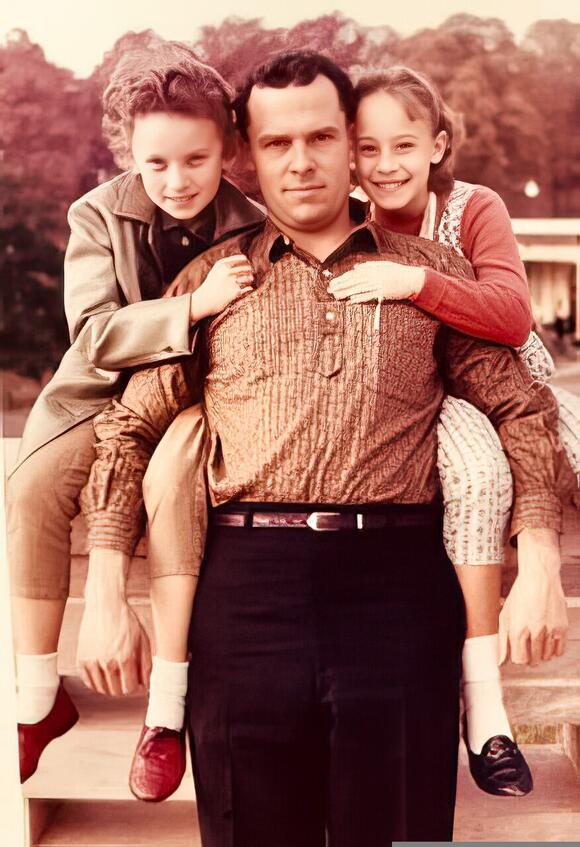 My father went to prison when I was 10 — I'm one of 2 million children ...