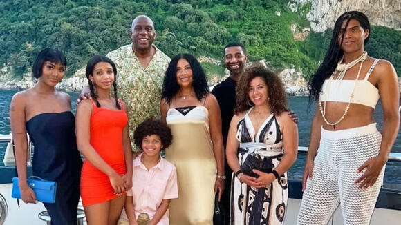 “Wow”: Magic Johnson’s Family Photo Goes Viral – NBA Legend’s Rare ...