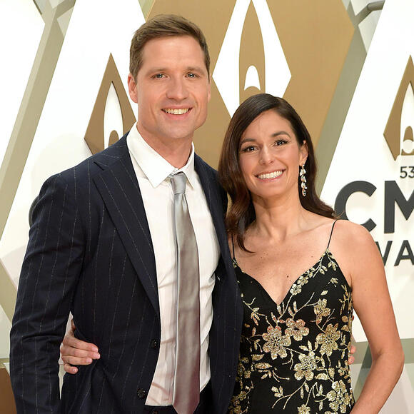 Walker Hayes Gets Real About His Dad – ‘Sometimes I’m Mad That I’m Like ...