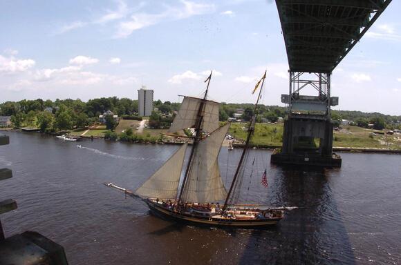 With the Cape Fear Memorial Bridge 'functionally obsolete,' what's ...