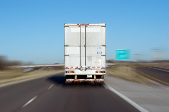 Bill would require side underride guards on all new semi trailers ...