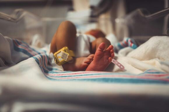 Hospital Told Mom Her Newborn Died Then Said the Baby Was Alive Only to ...