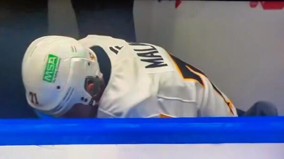 Scary Moment For Penguins As Evgeni Malkin Collapses In Pain After ...
