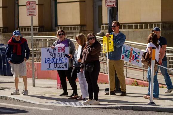 Thousands Flood Into Niagara Square For No Kings Protest In Downtown ...