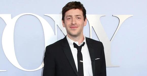 EXCLUSIVE: Anna Kendrick 'Dating' Alex Edelman — We Round Up All the ...