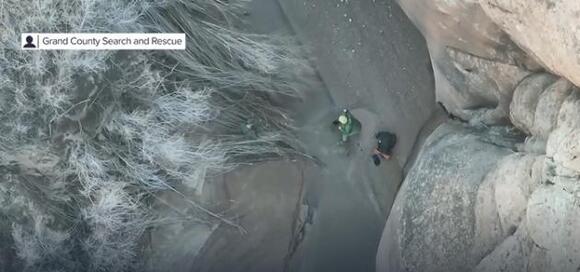 ‘Quicksand is real’: Hiker rescued after getting trapped in Arches ...