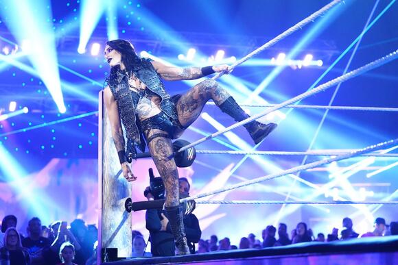 10 Most Stylish WWE Wrestlers of All Time, Ranked - NewsBreak